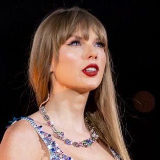 Kelly Inglis's Instagram, Twitter & Facebook on IDCrawl