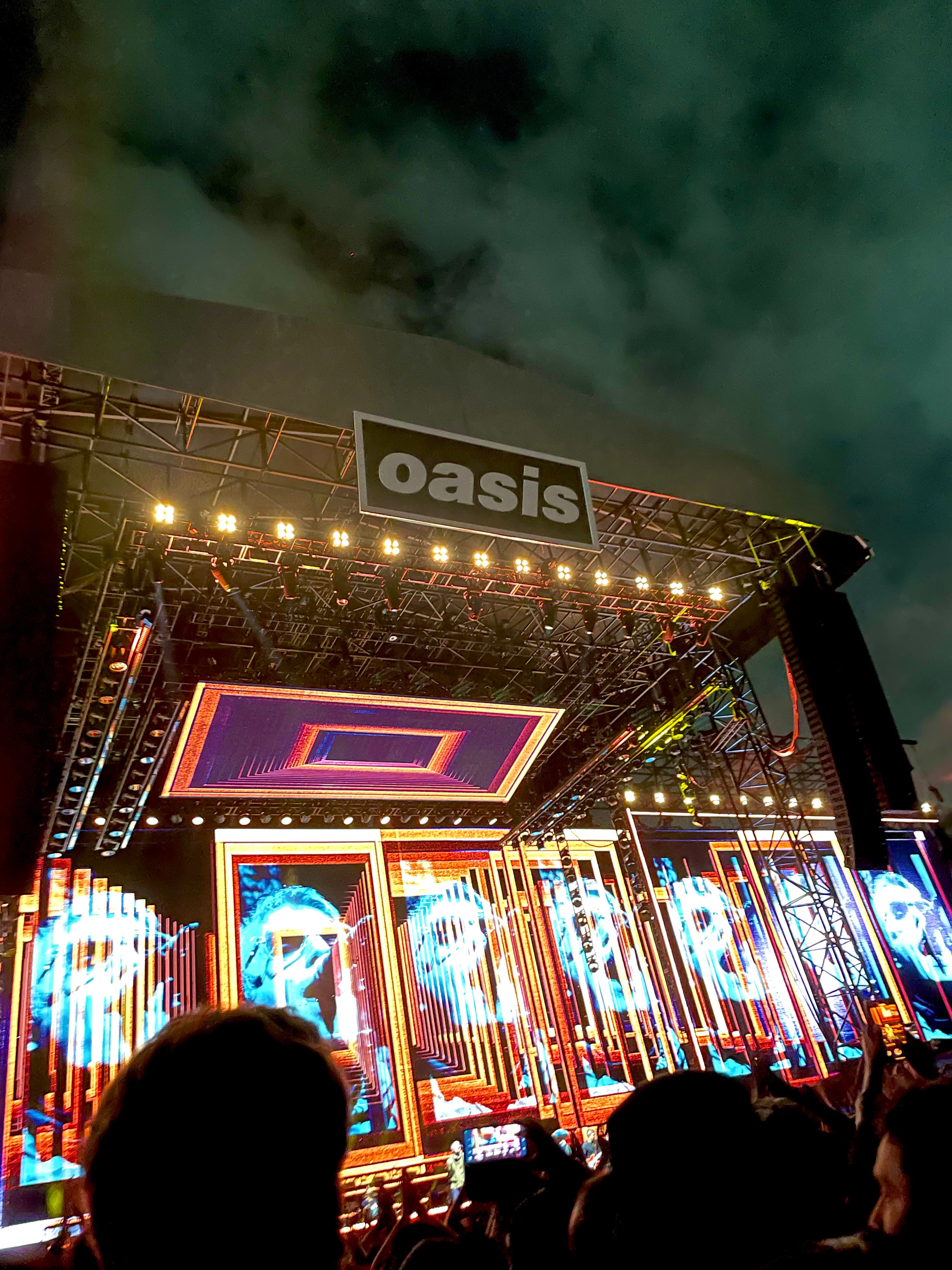 Oasis llegó a México y nos regaló una noche celestial y bíblica en el ...